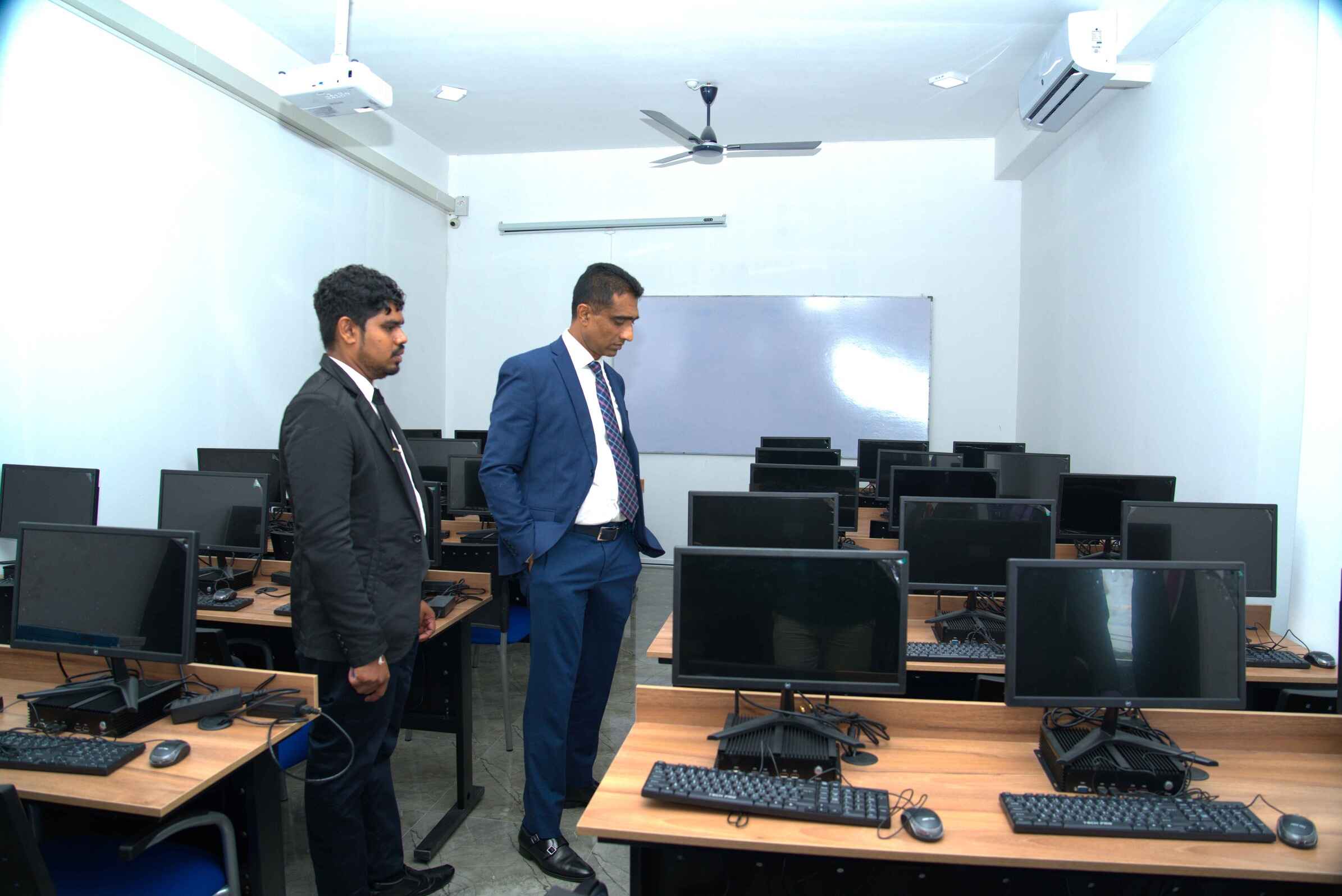 ESOFT’s Trincomalee Branch Facilities Now Open to Better Serve the ...