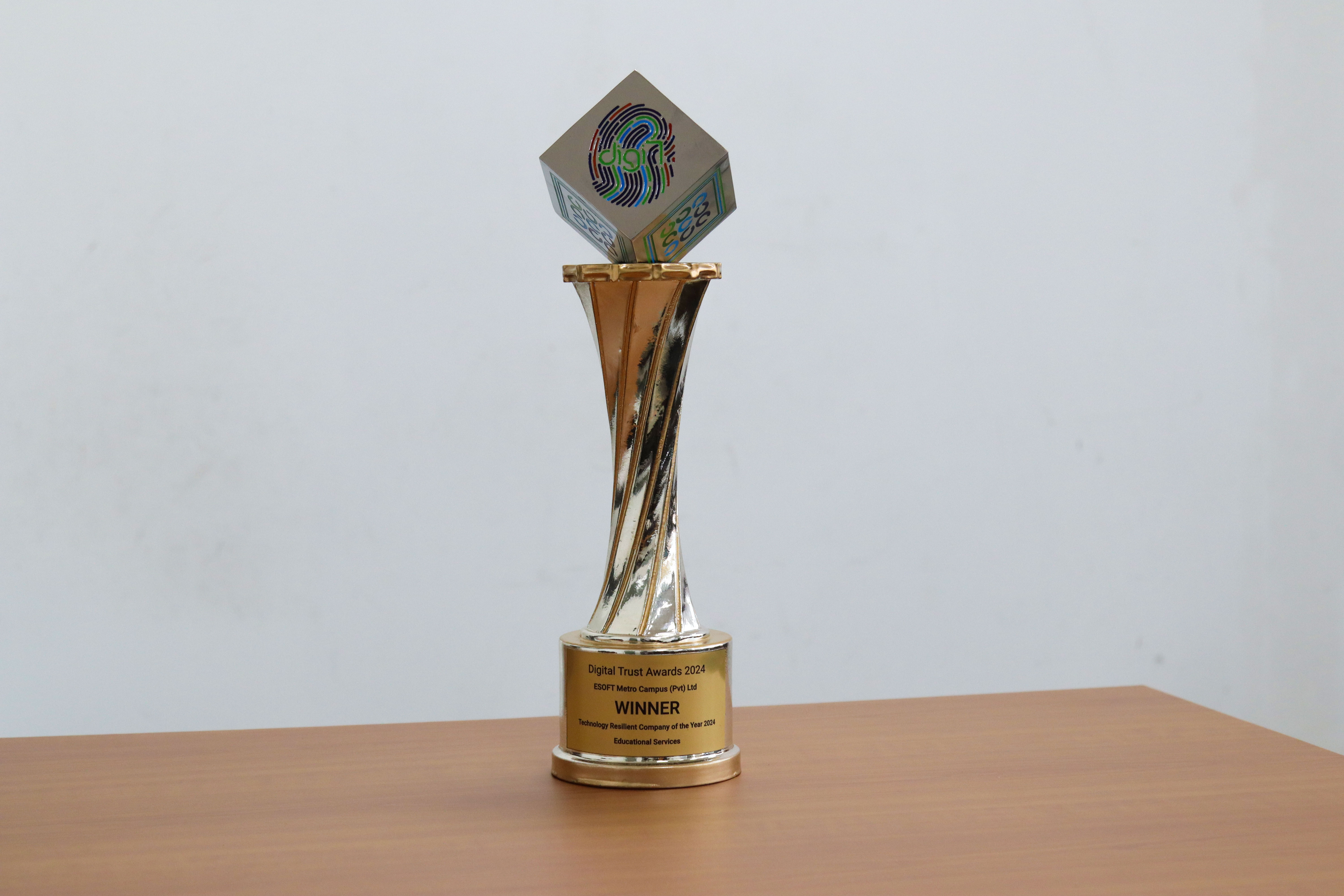 ESOFT Wins Technology Resilient Company of the Year Award! | ESOFT Metro Campus